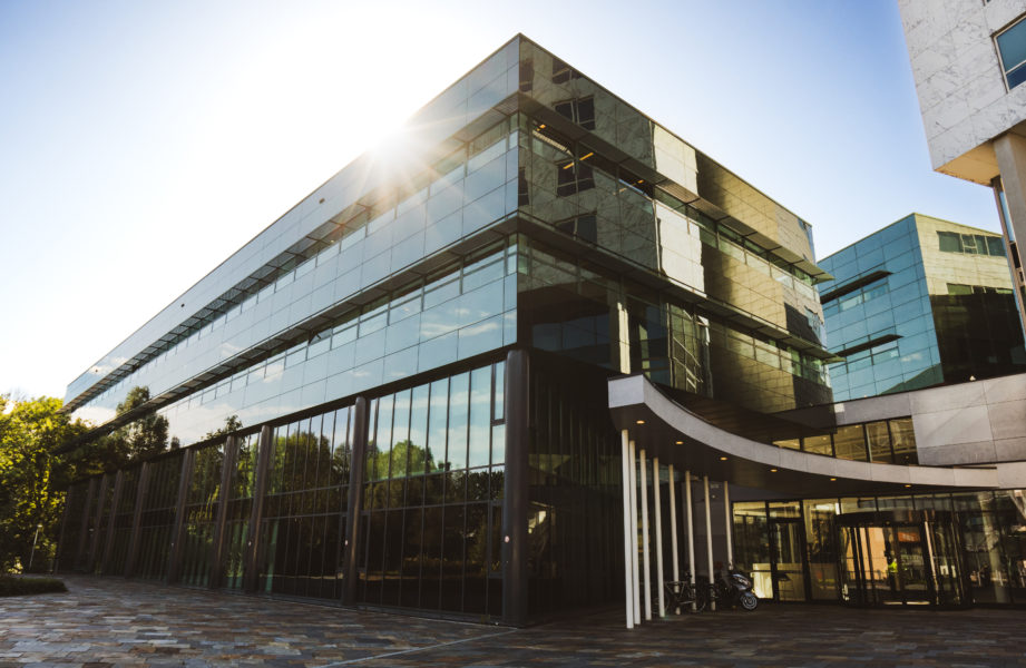 Over VBK - VBK (Veen Bosch & Keuning): de grootste uitgever van algemene boeken